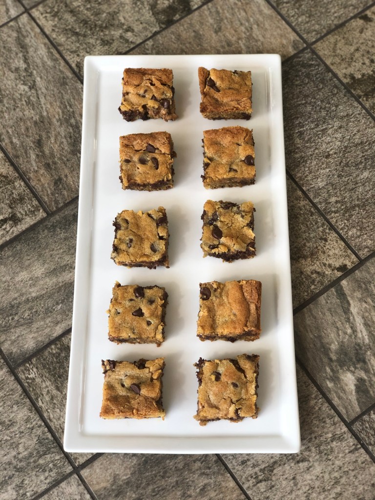 Peanut Butter Chocolate Chip Cookie Bars A Bee Bakes